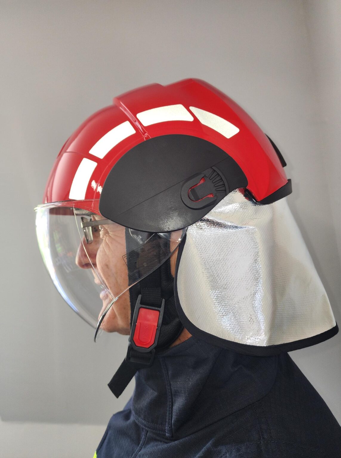 Solas/MED Firefighter Suit Sets – Liferafts South Pacific